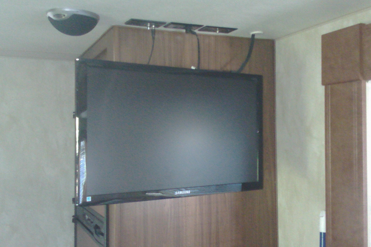 2013 Northwood Nash 25C in Denver, CO